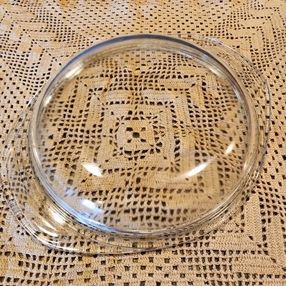 Pyrex | Kitchen | Pyrext 683 C 2 Round Lid | Poshmark